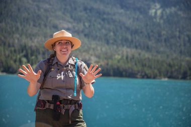 What is a conservationist? Types, Examples | Environment Buddy