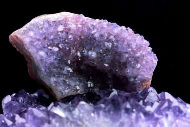 7 Types of Geodes Rocks in the World | Environment Buddy